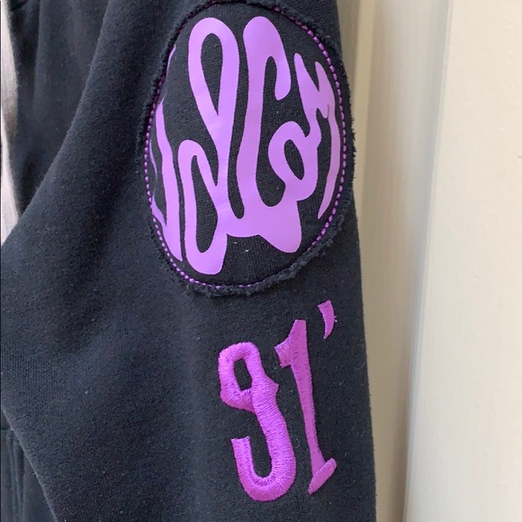 Volcom | Tops | Vintage Volcom Hoodie | Poshmark